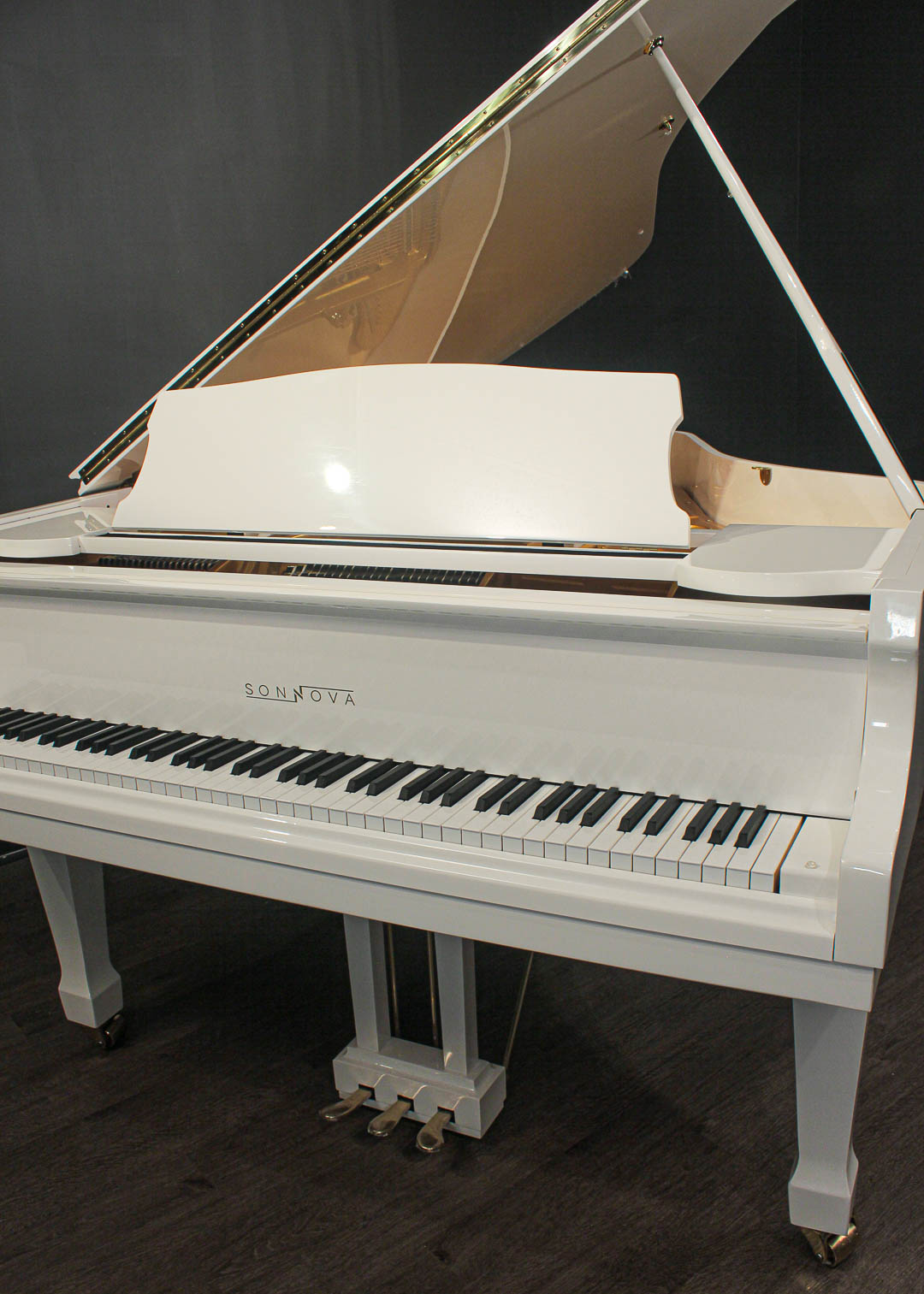 White Baby Grand Piano Yamaha